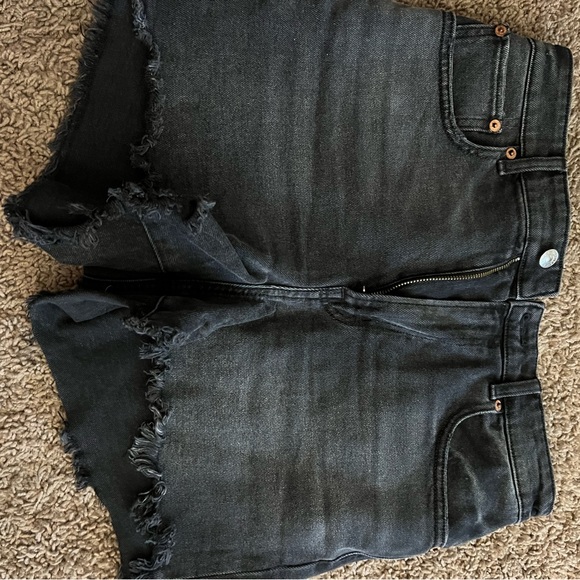 American Eagle Outfitters | Shorts | Black American Eagle High Rise ...